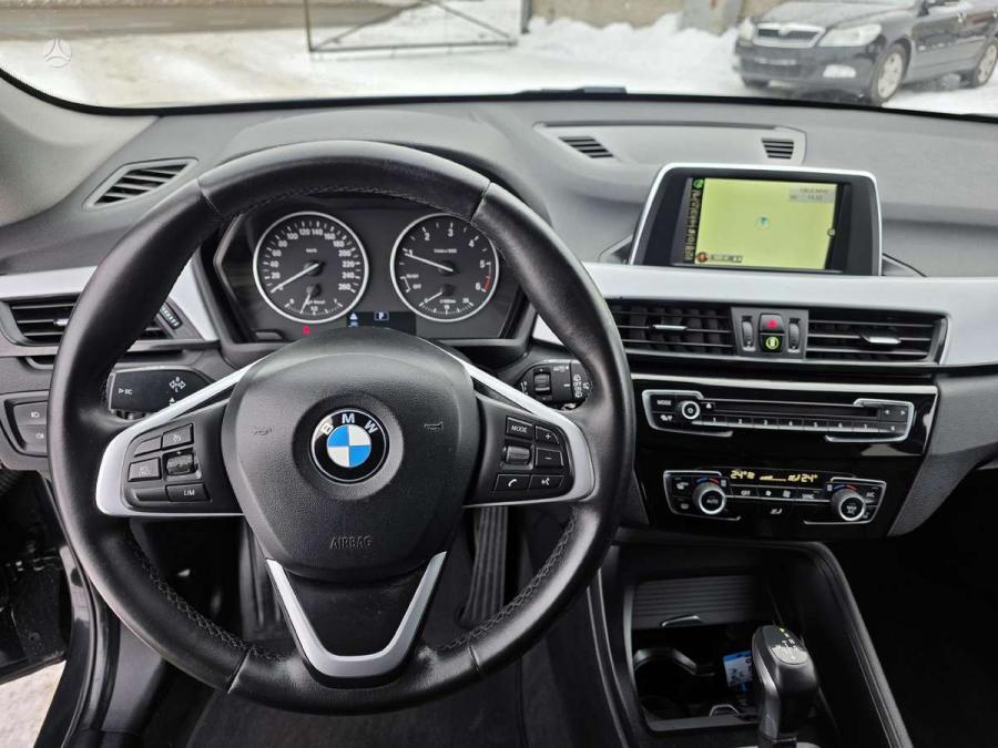 Melns BMW X1 2016 Telšiai, ar dzinēja tilpumu 2.00 L un nobraukumu 199 tūkst. km par 13250 €, foto 24 vietnē AUTOMOTO.COM.LV