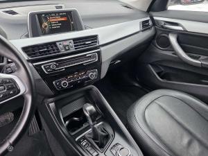 Melns BMW X1 2016 Telšiai, ar dzinēja tilpumu 2.00 L un nobraukumu 199 tūkst. km par 13250 €, foto 26 vietnē AUTOMOTO.COM.LV