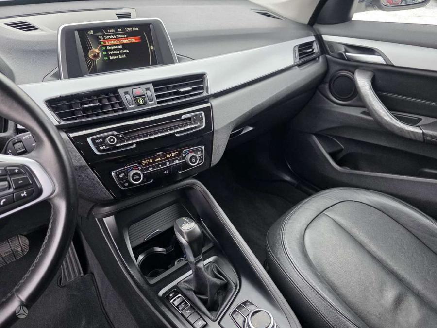 Melns BMW X1 2016 Telšiai, ar dzinēja tilpumu 2.00 L un nobraukumu 199 tūkst. km par 13250 €, foto 26 vietnē AUTOMOTO.COM.LV