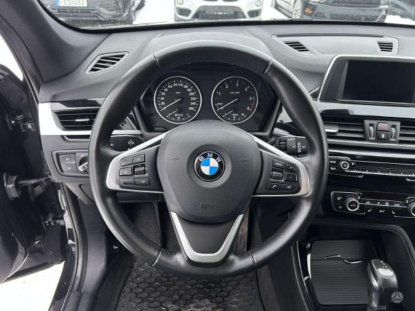 Black BMW X1 2016 in Utena, with an engine capacity of 2.00 L and mileage of 250 thousand km for 8800 €, photo 8 on AUTOMOTO.COM.LV