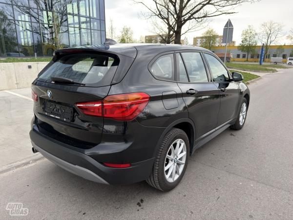 Black BMW X1 2016 in Panevezys, with an engine capacity of 2.00 L and mileage of 249 thousand km for 11850 €, photo 8 on AUTOMOTO.COM.LV