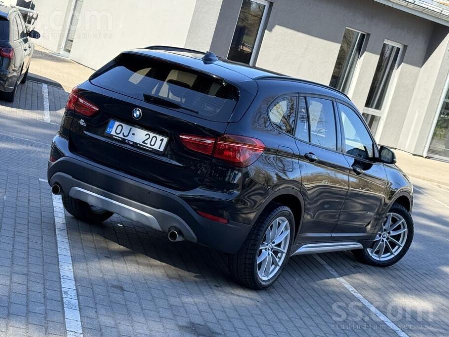 Black BMW X1 2016 in Jurmala, with an engine capacity of 2.00 L and mileage of 0 thousand km for 13950 €, photo 15 on AUTOMOTO.COM.LV