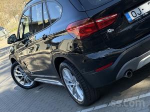 Black BMW X1 2016 in Jurmala, with an engine capacity of 2.00 L and mileage of 0 thousand km for 13950 €, photo 17 on AUTOMOTO.COM.LV