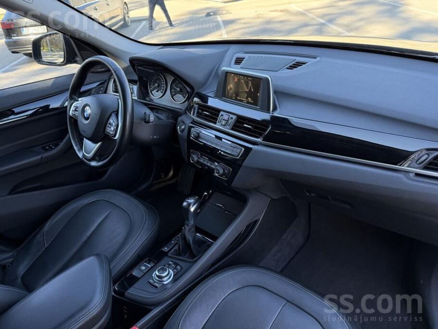 Black BMW X1 2016 in Jurmala, with an engine capacity of 2.00 L and mileage of 0 thousand km for 13950 €, photo 20 on AUTOMOTO.COM.LV