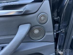 Black BMW X1 2016 in Jurmala, with an engine capacity of 2.00 L and mileage of 0 thousand km for 13950 €, photo 24 on AUTOMOTO.COM.LV