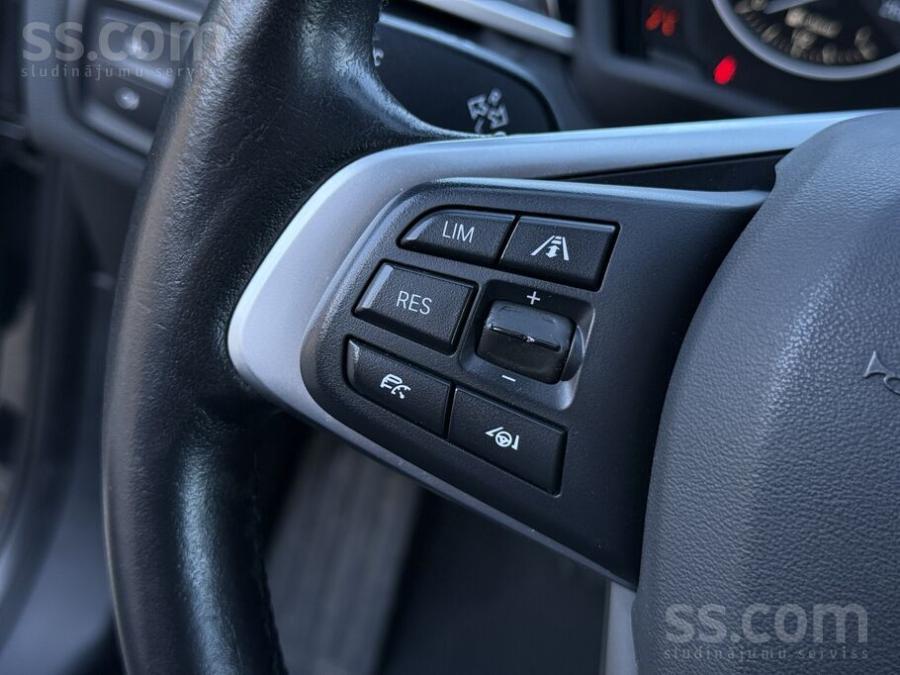 Black BMW X1 2016 in Jurmala, with an engine capacity of 2.00 L and mileage of 0 thousand km for 13950 €, photo 28 on AUTOMOTO.COM.LV