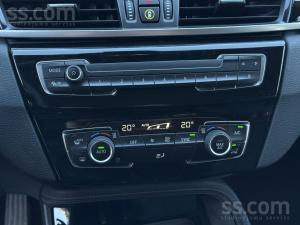 Black BMW X1 2016 in Jurmala, with an engine capacity of 2.00 L and mileage of 0 thousand km for 13950 €, photo 31 on AUTOMOTO.COM.LV