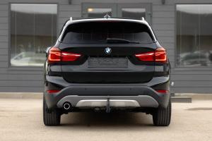 Black BMW X1 2016 in Jelgava, with an engine capacity of 2.00 L and mileage of 235 thousand km for 13850 €, photo 8 on AUTOMOTO.COM.LV
