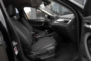 Black BMW X1 2016 in Jelgava, with an engine capacity of 2.00 L and mileage of 235 thousand km for 13850 €, photo 10 on AUTOMOTO.COM.LV