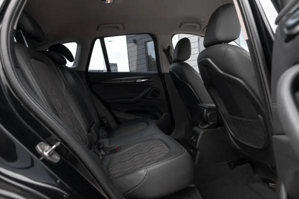 Melns BMW X1 2016 Jelgava, ar dzinēja tilpumu 2.00 L un nobraukumu 235 tūkst. km par 13850 €, foto 10 vietnē AUTOMOTO.COM.LV