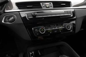 Black BMW X1 2016 in Jelgava, with an engine capacity of 2.00 L and mileage of 235 thousand km for 13850 €, photo 15 on AUTOMOTO.COM.LV