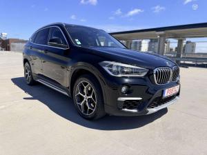 Black BMW X1 2016 in Vilnius, with an engine capacity of 2.00 L and mileage of 214 thousand km for 10600 €, photo 8 on AUTOMOTO.COM.LV