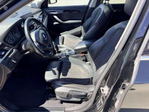 Black BMW X1 2016 in Vilnius, with an engine capacity of 2.00 L and mileage of 214 thousand km for 10600 €, photo 17 on AUTOMOTO.COM.LV