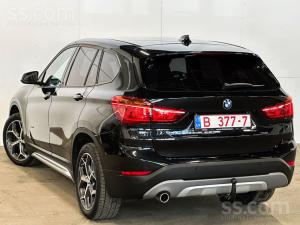 Black BMW X1 2016 in Jurmala, with an engine capacity of 2.00 L and mileage of 269 thousand km for 11990 €, photo 8 on AUTOMOTO.COM.LV