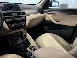 Black BMW X1 2016 in Jurmala, with an engine capacity of 2.00 L and mileage of 269 thousand km for 11990 €, photo 22 on AUTOMOTO.COM.LV