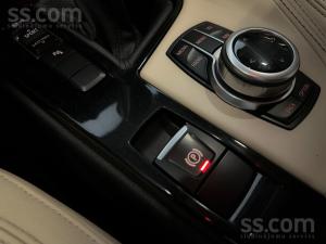 Black BMW X1 2016 in Jurmala, with an engine capacity of 2.00 L and mileage of 269 thousand km for 11990 €, photo 23 on AUTOMOTO.COM.LV