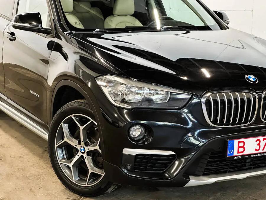 Black BMW X1 2016 in Jurmala, with an engine capacity of 2.00 L and mileage of 269 thousand km for 11990 €, photo 7 on AUTOMOTO.COM.LV