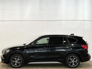 Black BMW X1 2016 in Jurmala, with an engine capacity of 2.00 L and mileage of 269 thousand km for 11990 €, photo 19 on AUTOMOTO.COM.LV