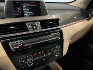 Black BMW X1 2016 in Jurmala, with an engine capacity of 2.00 L and mileage of 269 thousand km for 11990 €, photo 29 on AUTOMOTO.COM.LV