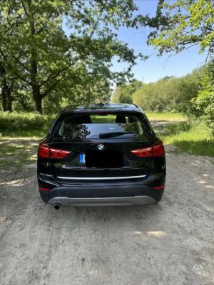 Black BMW X1 2016 in Kaunas, with an engine capacity of 2.00 L and mileage of 287 thousand km for 12500 €, photo 12 on AUTOMOTO.COM.LV