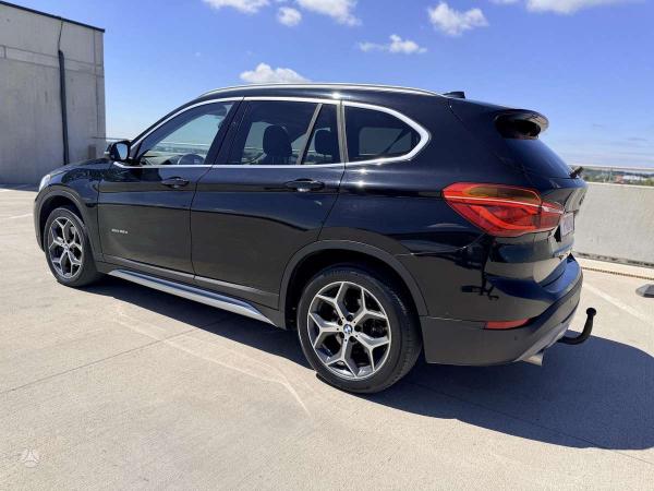 Melns BMW X1 2016 Viļņa, ar dzinēja tilpumu 2.00 L un nobraukumu 214 tūkst. km par 10000 €, foto 2 vietnē AUTOMOTO.COM.LV