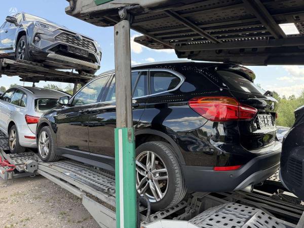 Melns BMW X1 2016 Utena, ar dzinēja tilpumu 2.00 L un nobraukumu 290 tūkst. km par 10950 €, foto 5 vietnē AUTOMOTO.COM.LV