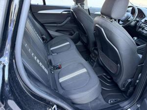 Black BMW X1 2016 in Utena, with an engine capacity of 2.00 L and mileage of 290 thousand km for 10950 €, photo 21 on AUTOMOTO.COM.LV