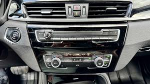 Black BMW X1 2016 in Vilnius, with an engine capacity of 2.00 L and mileage of 199 thousand km for 12590 €, photo 25 on AUTOMOTO.COM.LV