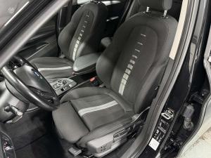 Black BMW X1 2016 in Utena, with an engine capacity of 2.00 L and mileage of 290 thousand km for 11150 €, photo 19 on AUTOMOTO.COM.LV