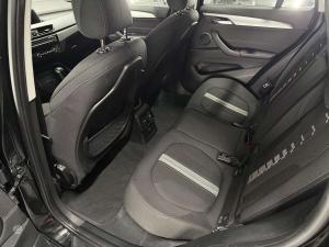 Black BMW X1 2016 in Utena, with an engine capacity of 2.00 L and mileage of 290 thousand km for 11150 €, photo 21 on AUTOMOTO.COM.LV