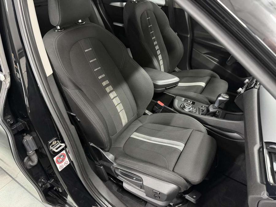 Black BMW X1 2016 in Utena, with an engine capacity of 2.00 L and mileage of 290 thousand km for 11150 €, photo 24 on AUTOMOTO.COM.LV