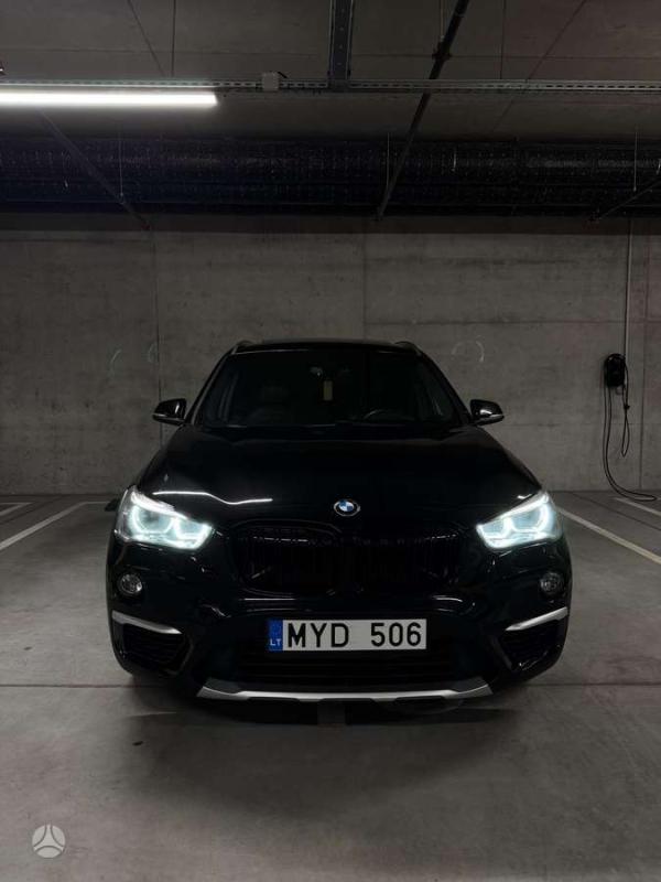 Black BMW X1 2016 in Vilnius, with an engine capacity of 2.00 L and mileage of 116 thousand km for 13000 €, photo 1 on AUTOMOTO.COM.LV