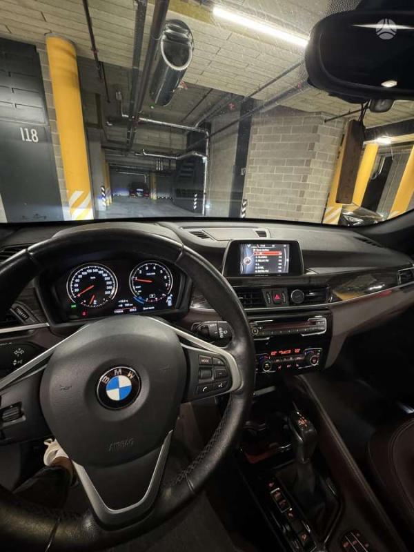 Black BMW X1 2016 in Vilnius, with an engine capacity of 2.00 L and mileage of 116 thousand km for 13000 €, photo 9 on AUTOMOTO.COM.LV