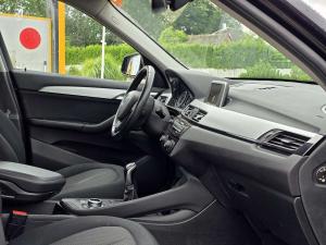Black BMW X1 2016 in Taurage, with an engine capacity of 2.00 L and mileage of 300 thousand km for 7490 €, photo 13 on AUTOMOTO.COM.LV