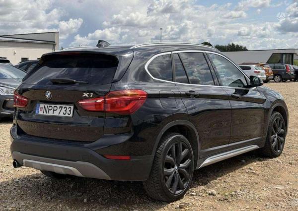 Melns BMW X1 2016 Šauļi, ar dzinēja tilpumu 2.00 L un nobraukumu 157 tūkst. km par 13175 €, foto 5 vietnē AUTOMOTO.COM.LV