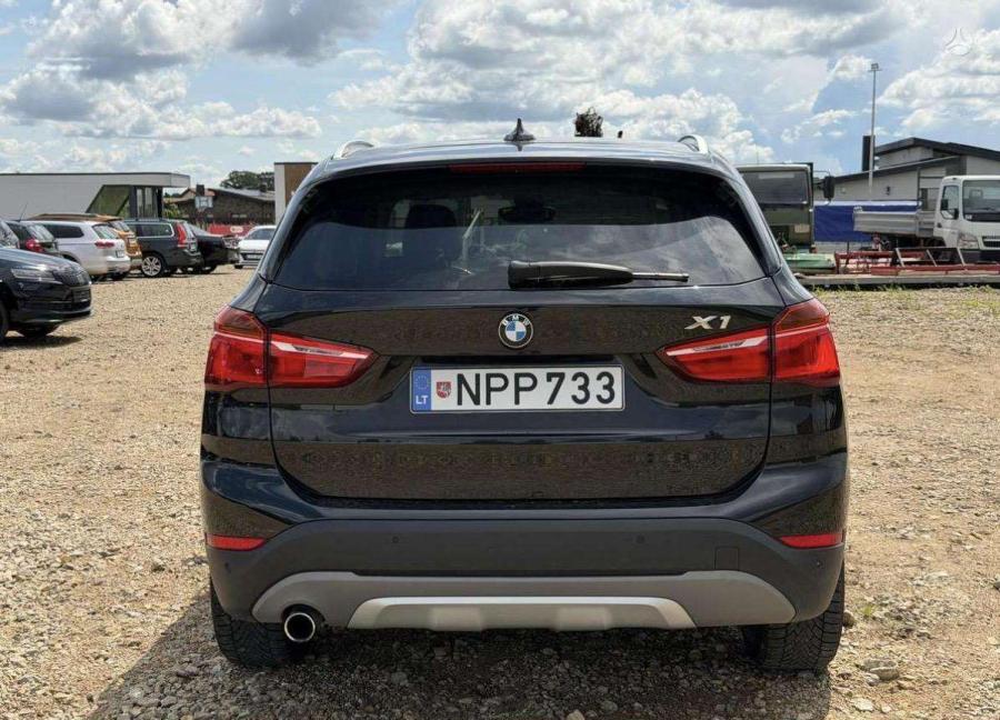 Melns BMW X1 2016 Šauļi, ar dzinēja tilpumu 2.00 L un nobraukumu 157 tūkst. km par 13175 €, foto 7 vietnē AUTOMOTO.COM.LV