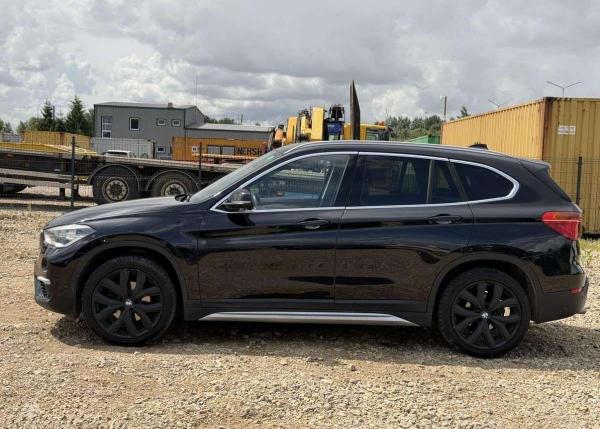 Melns BMW X1 2016 Šauļi, ar dzinēja tilpumu 2.00 L un nobraukumu 157 tūkst. km par 13175 €, foto 9 vietnē AUTOMOTO.COM.LV