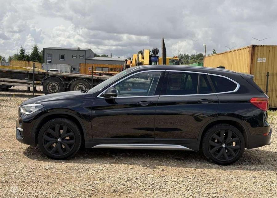 Melns BMW X1 2016 Šauļi, ar dzinēja tilpumu 2.00 L un nobraukumu 157 tūkst. km par 13175 €, foto 10 vietnē AUTOMOTO.COM.LV