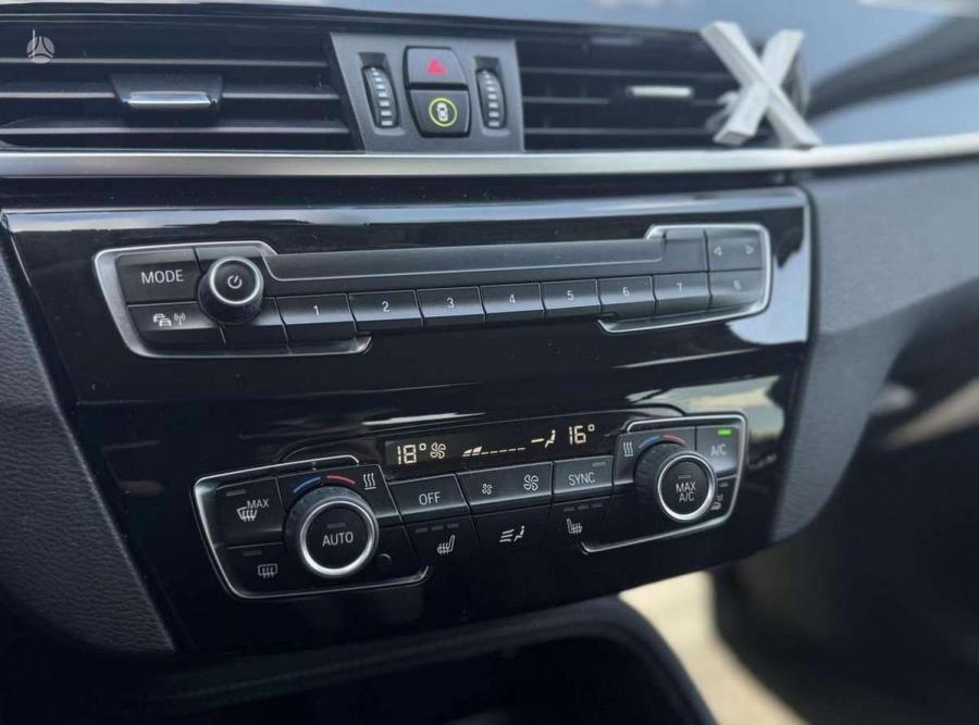 Melns BMW X1 2016 Šauļi, ar dzinēja tilpumu 2.00 L un nobraukumu 157 tūkst. km par 13175 €, foto 19 vietnē AUTOMOTO.COM.LV
