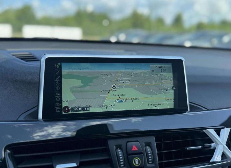Melns BMW X1 2016 Šauļi, ar dzinēja tilpumu 2.00 L un nobraukumu 157 tūkst. km par 13175 €, foto 24 vietnē AUTOMOTO.COM.LV