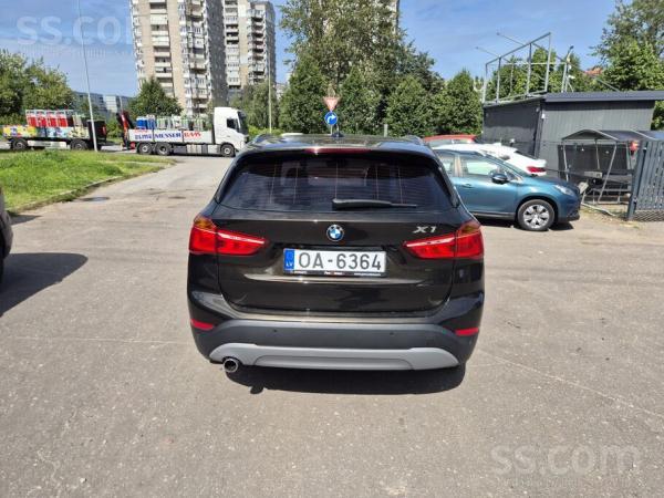 Melns BMW X1 2016 Rīga, ar dzinēja tilpumu 2.00 L un nobraukumu 251 tūkst. km par 12990 €, foto 7 vietnē AUTOMOTO.COM.LV