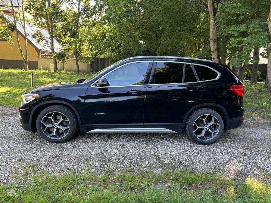 Melns BMW X1 2016 Kauņa, ar dzinēja tilpumu 2.00 L un nobraukumu 200 tūkst. km par 13990 €, foto 7 vietnē AUTOMOTO.COM.LV