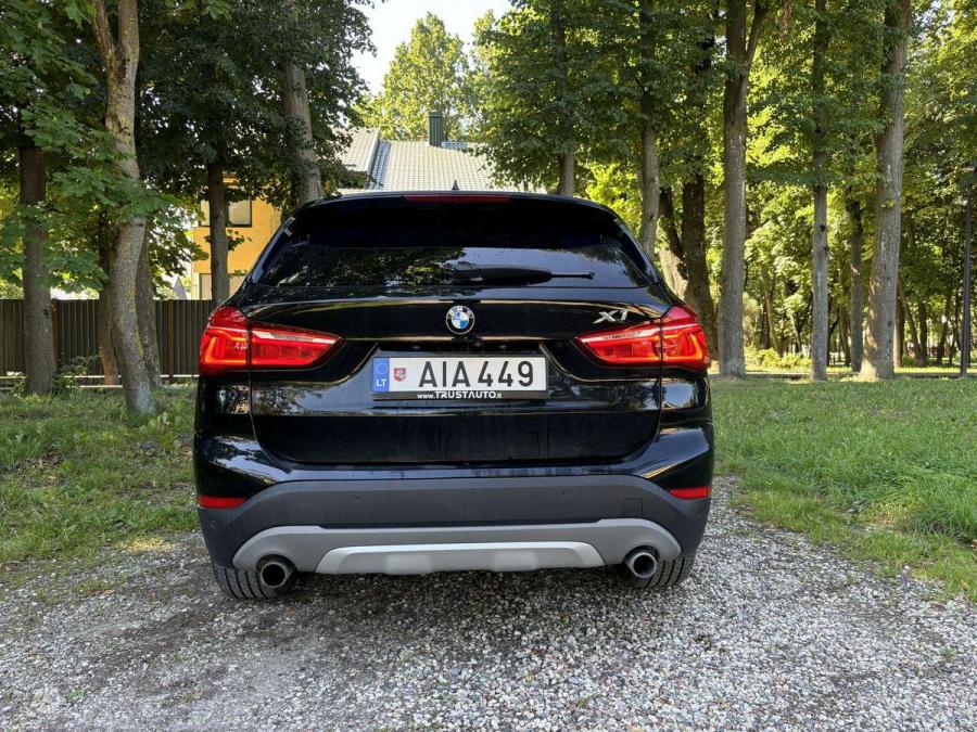 Melns BMW X1 2016 Kauņa, ar dzinēja tilpumu 2.00 L un nobraukumu 200 tūkst. km par 13990 €, foto 12 vietnē AUTOMOTO.COM.LV