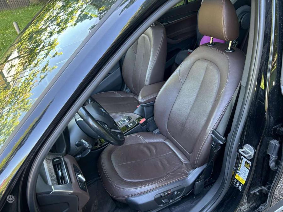 Melns BMW X1 2016 Kauņa, ar dzinēja tilpumu 2.00 L un nobraukumu 200 tūkst. km par 13990 €, foto 19 vietnē AUTOMOTO.COM.LV