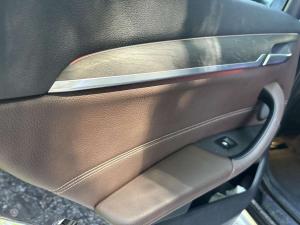 Melns BMW X1 2016 Kauņa, ar dzinēja tilpumu 2.00 L un nobraukumu 200 tūkst. km par 13990 €, foto 22 vietnē AUTOMOTO.COM.LV