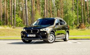 Black BMW X1 2016 in Riga, with an engine capacity of 2.00 L and mileage of 251 thousand km for 12990 €, photo  on AUTOMOTO.COM.LV