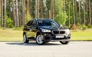 Black BMW X1 2016 in Riga, with an engine capacity of 2.00 L and mileage of 251 thousand km for 12990 €, photo 3 on AUTOMOTO.COM.LV