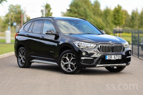 Black BMW X1 2016 in Jelgava, with an engine capacity of 2.00 L and mileage of 0 thousand km for 12990 €, photo 4 on AUTOMOTO.COM.LV