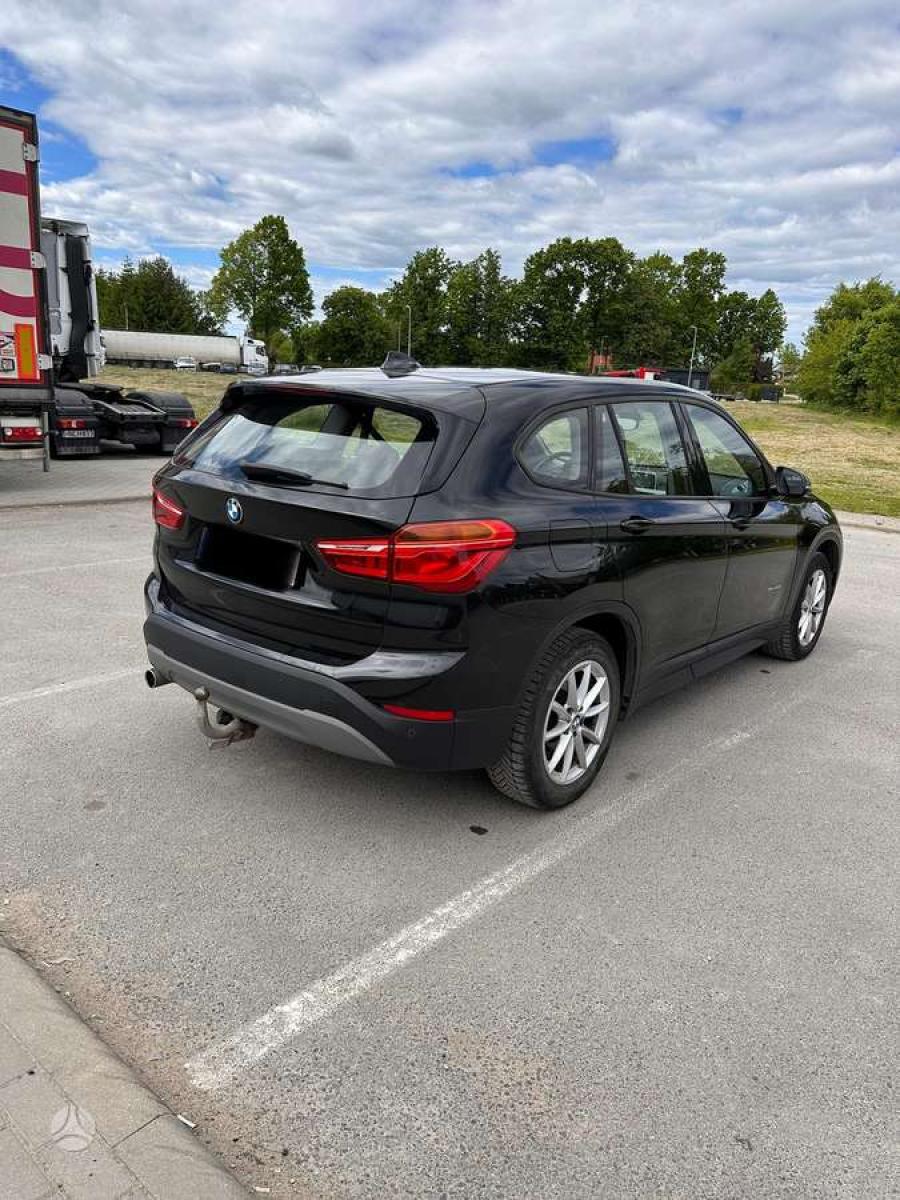 Melns BMW X1 2016 Kauņa, ar dzinēja tilpumu 2.00 L un nobraukumu 298 tūkst. km par 9300 €, foto 7 vietnē AUTOMOTO.COM.LV
