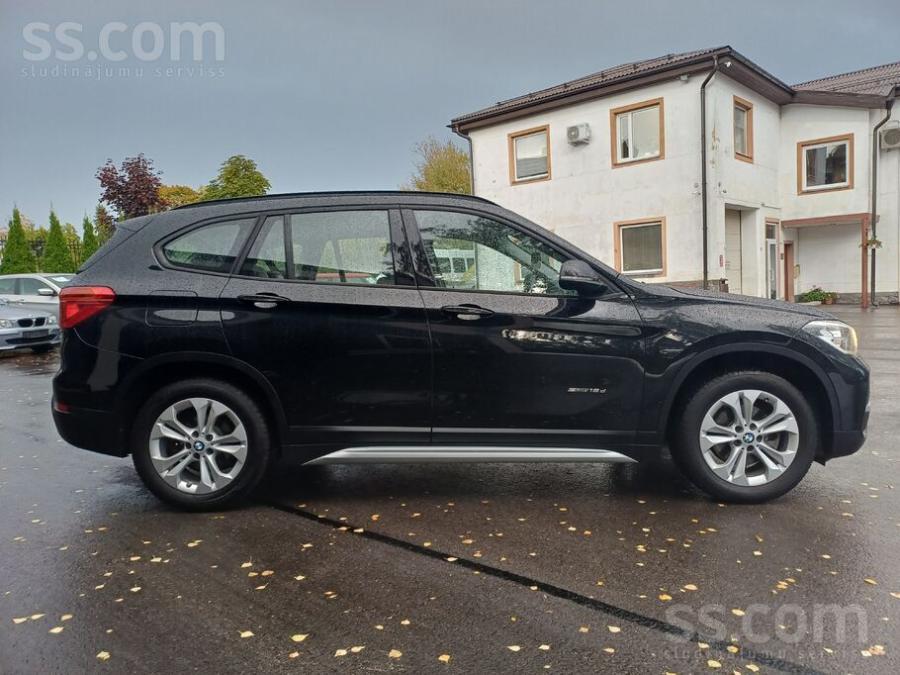 Melns BMW X1 2016 Valmiera, ar dzinēja tilpumu 2.00 L un nobraukumu 185 tūkst. km par 11200 €, foto 5 vietnē AUTOMOTO.COM.LV